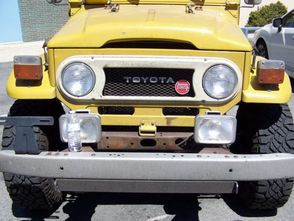 Aluminum FJ40 TEQ grille badge – BH3D Printing