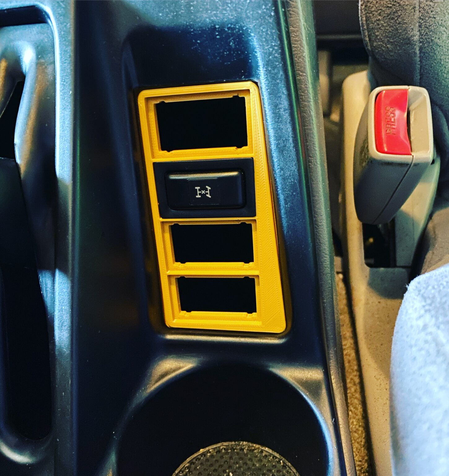 3rd Gen 4Runner Console Accessory Plate – BH3D Printing